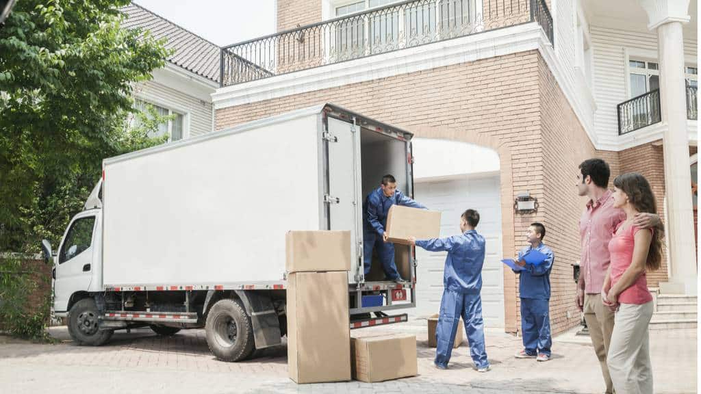 The Ultimate Guide To Packing For Moving Houses - Bourbon and Boots