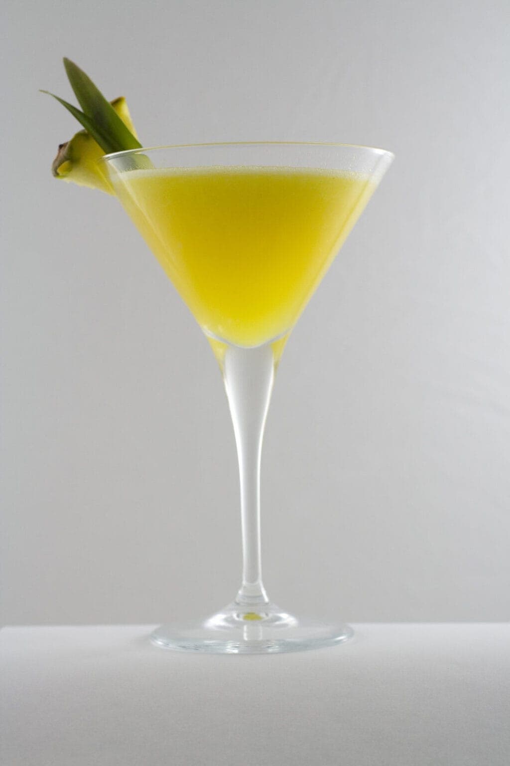 Bee's Kiss Cocktail Recipe - Bourbon And Boots
