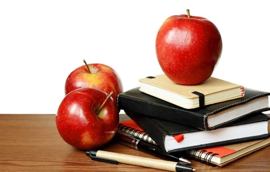 15 Healthy Living Tips For Students All Over The World